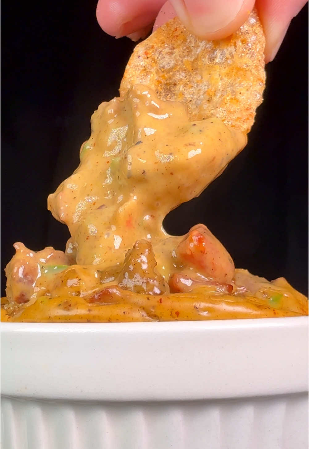 Is This Loaded Bacon Cheeseburger Dip The Ultimate Game-Day Snack